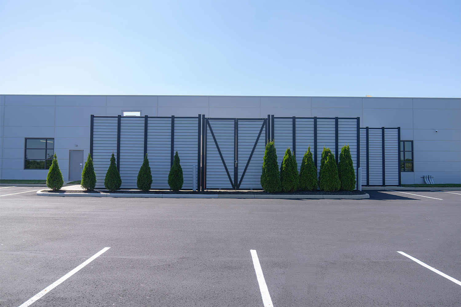 Enclosures & Walls Gallery - Cityscapes, Inc.